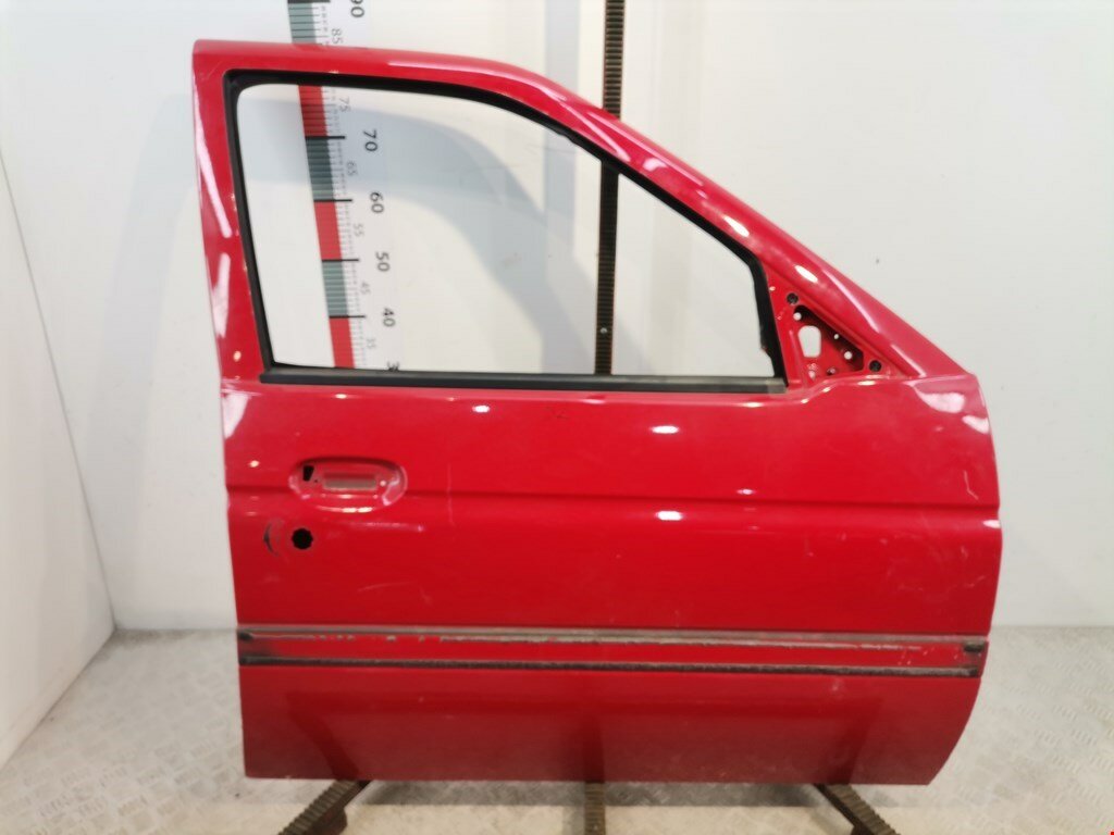 Дверь передняя правая Ford Escort 5 F4CZ5820124A арт. 2205321