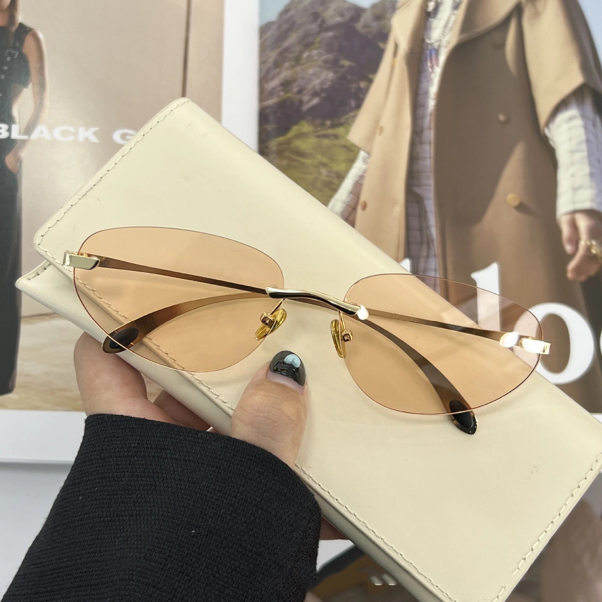 Солнцезащитные очки