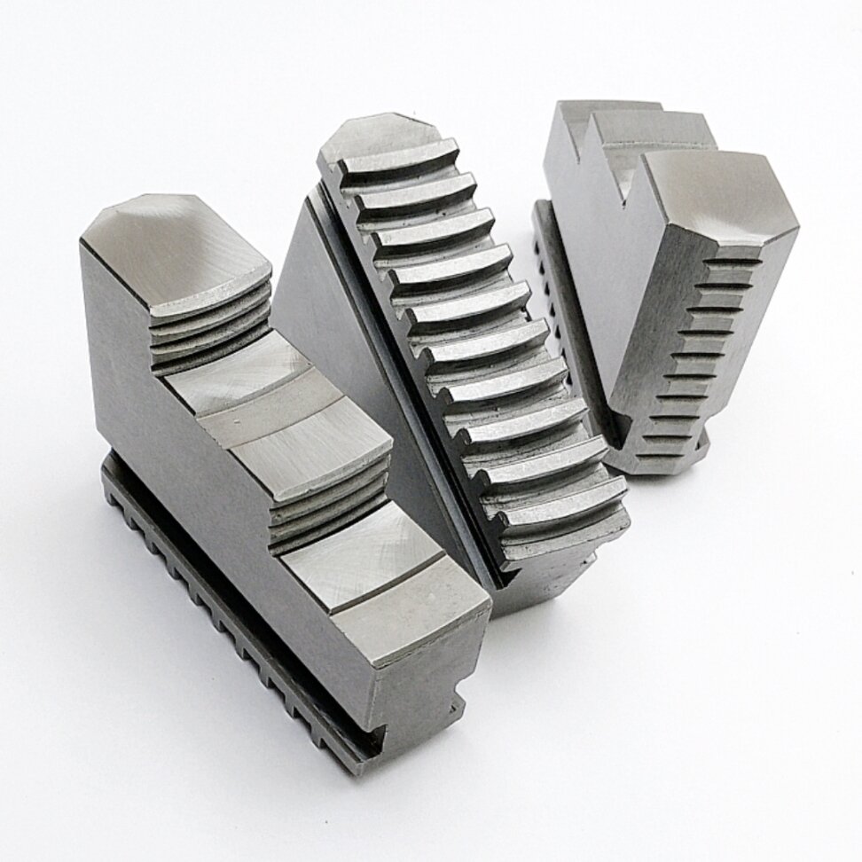 Кулачки прямые на токарный патрон 400мм K11-400 (L138мм, ширина-36мм, шаг-12 мм, направляющие пазы-13мм, полка-13,5мм)