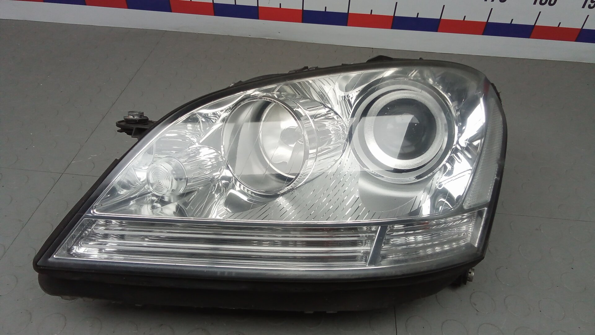 Фара левая MERCEDES BENZ M-CLASS W164