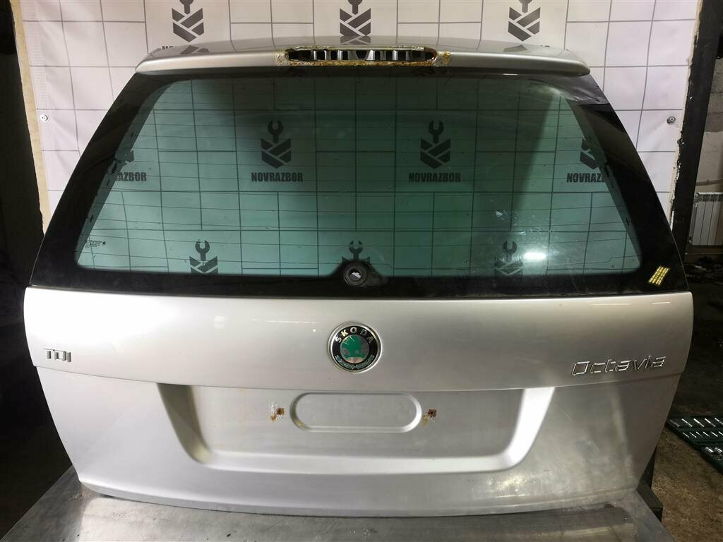Дверь багажника со стеклом Skoda Octavia A5 1Z 04-13
