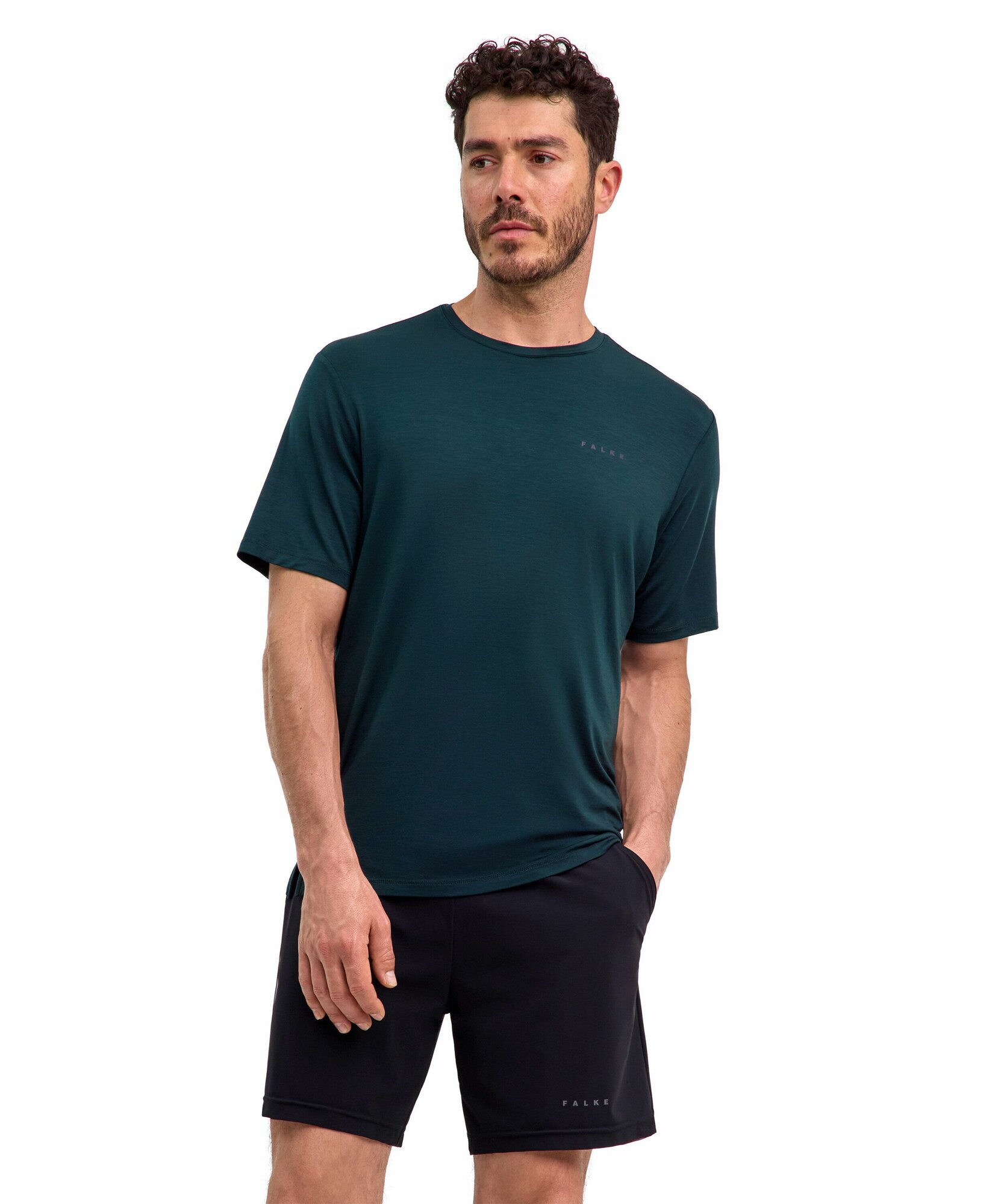 Футболка спортивная