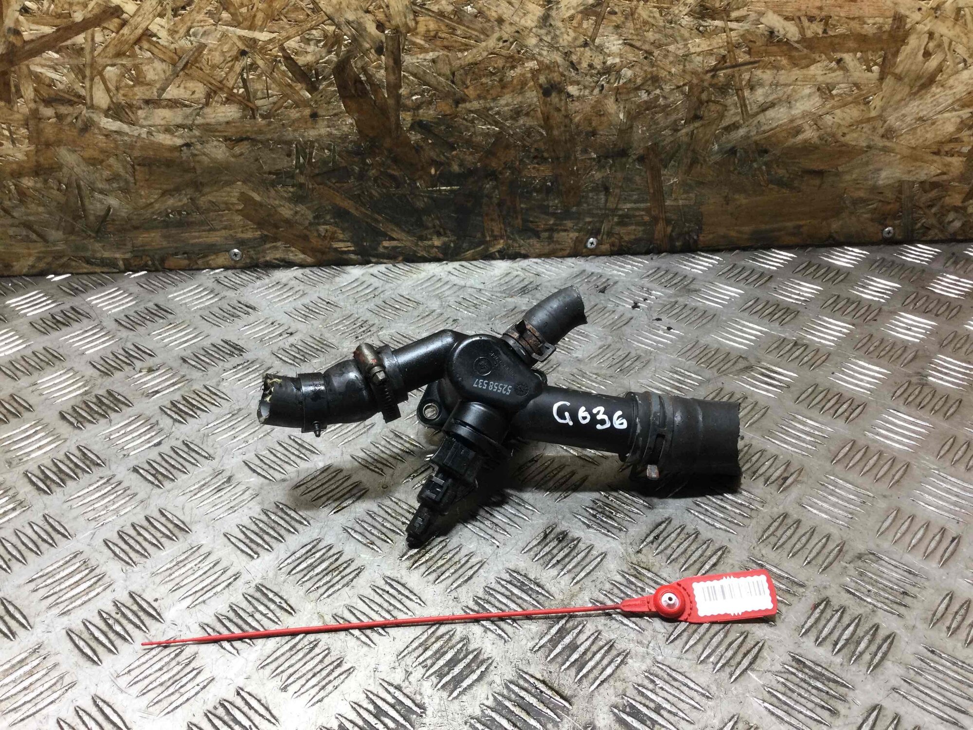 Б/У Корпус термостата Volkswagen Golf 4 поколение (1997-2004) 2000 г.