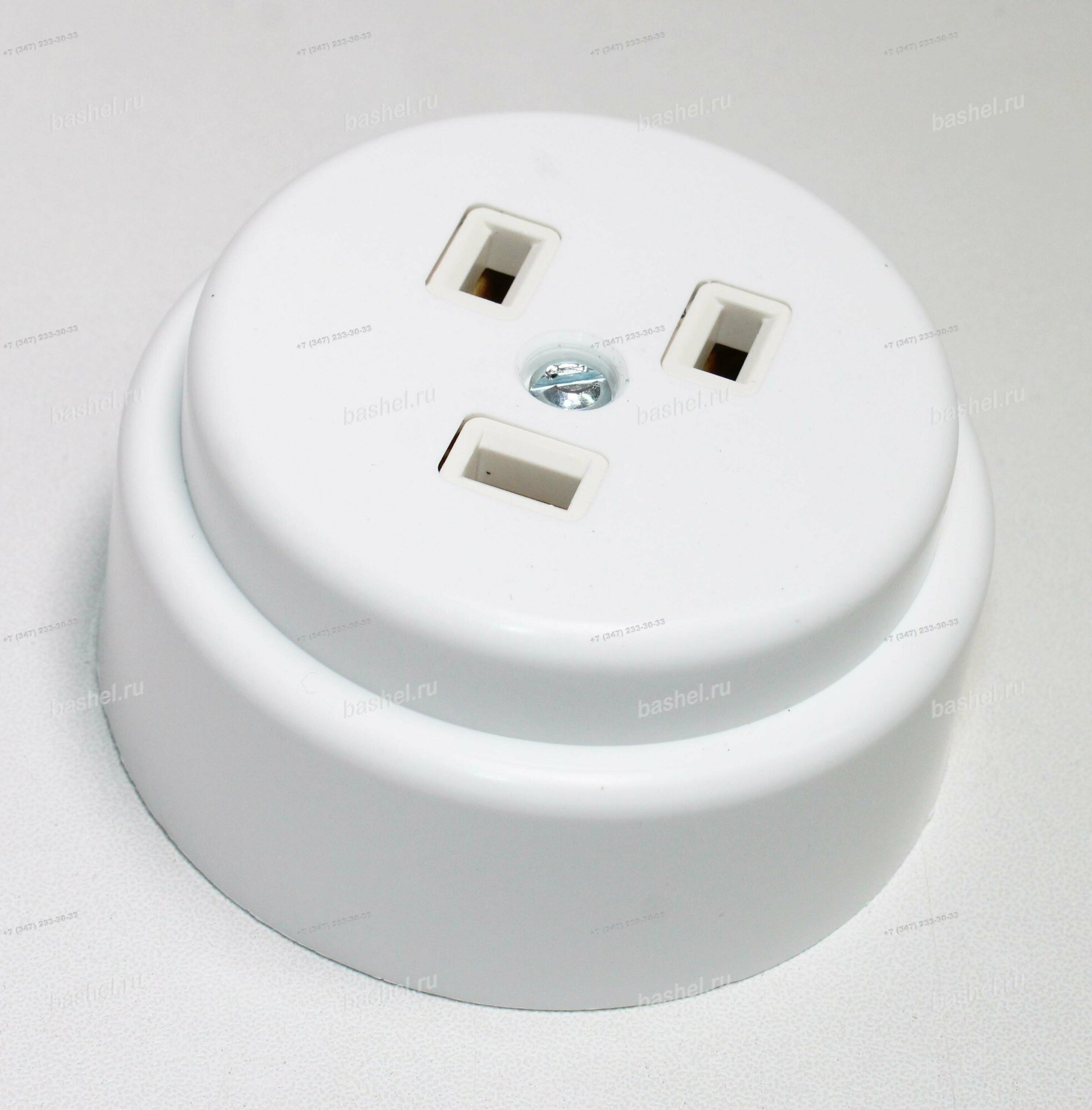 Розетка РШ для электрической плиты 40А, 250В 2Р+РЕ (ОУ) белая REXANT