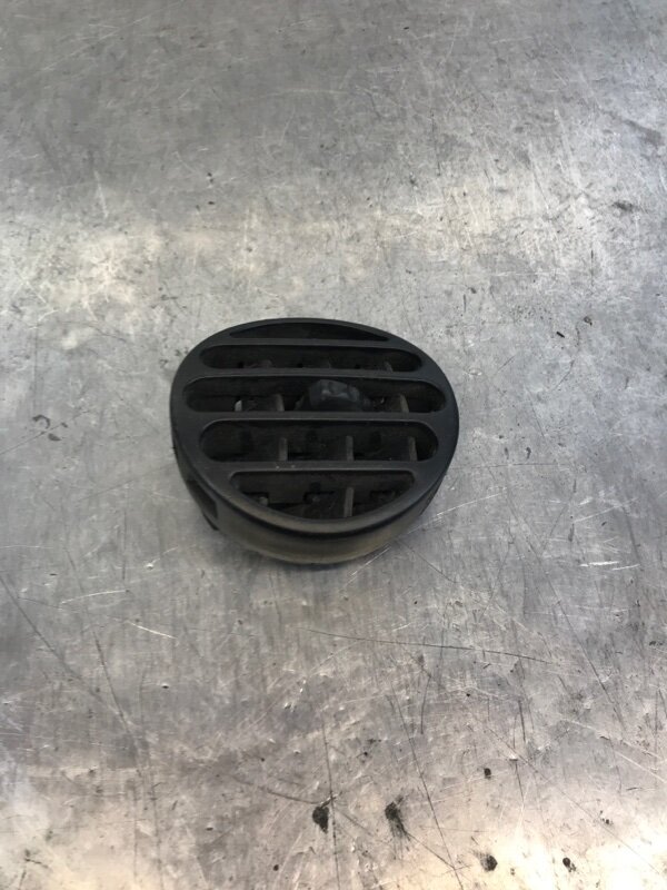 Дефлектор воздушный Renault Kangoo KC 1997 (б/у)