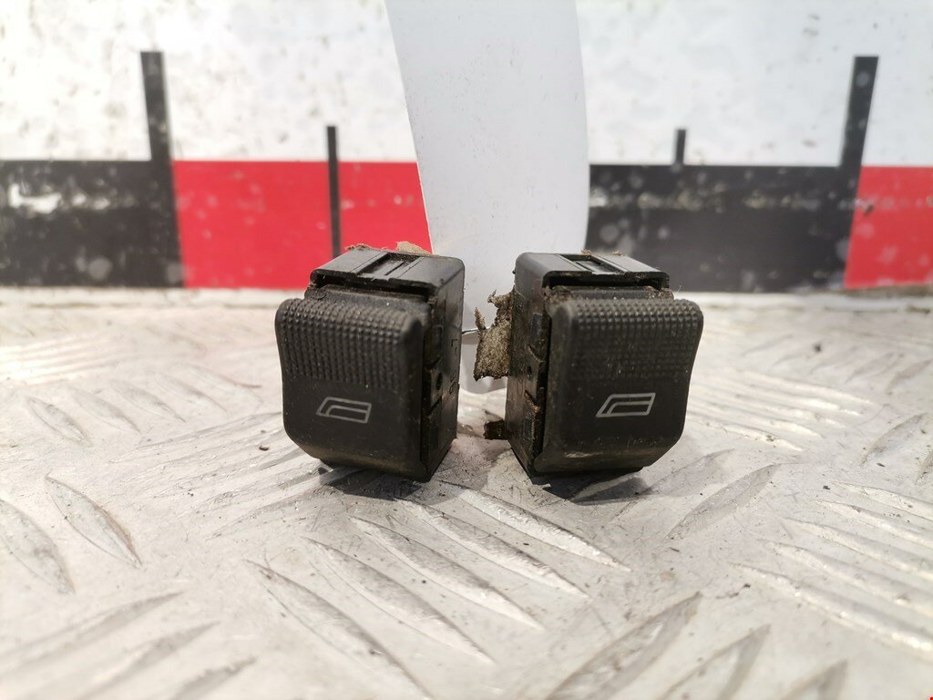 Блок управления стеклоподъемниками Audi A4 B5 4D0959855 арт. 1551611