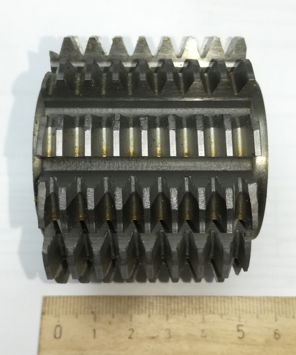 Фреза червячная зуборезная модульная М1,75 Кл-В 20° 1°45' Р6М5