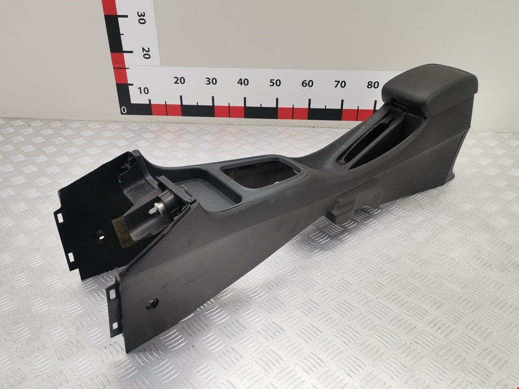 Подлокотник Nissan Almera N16 96920BN800 арт. 1423708