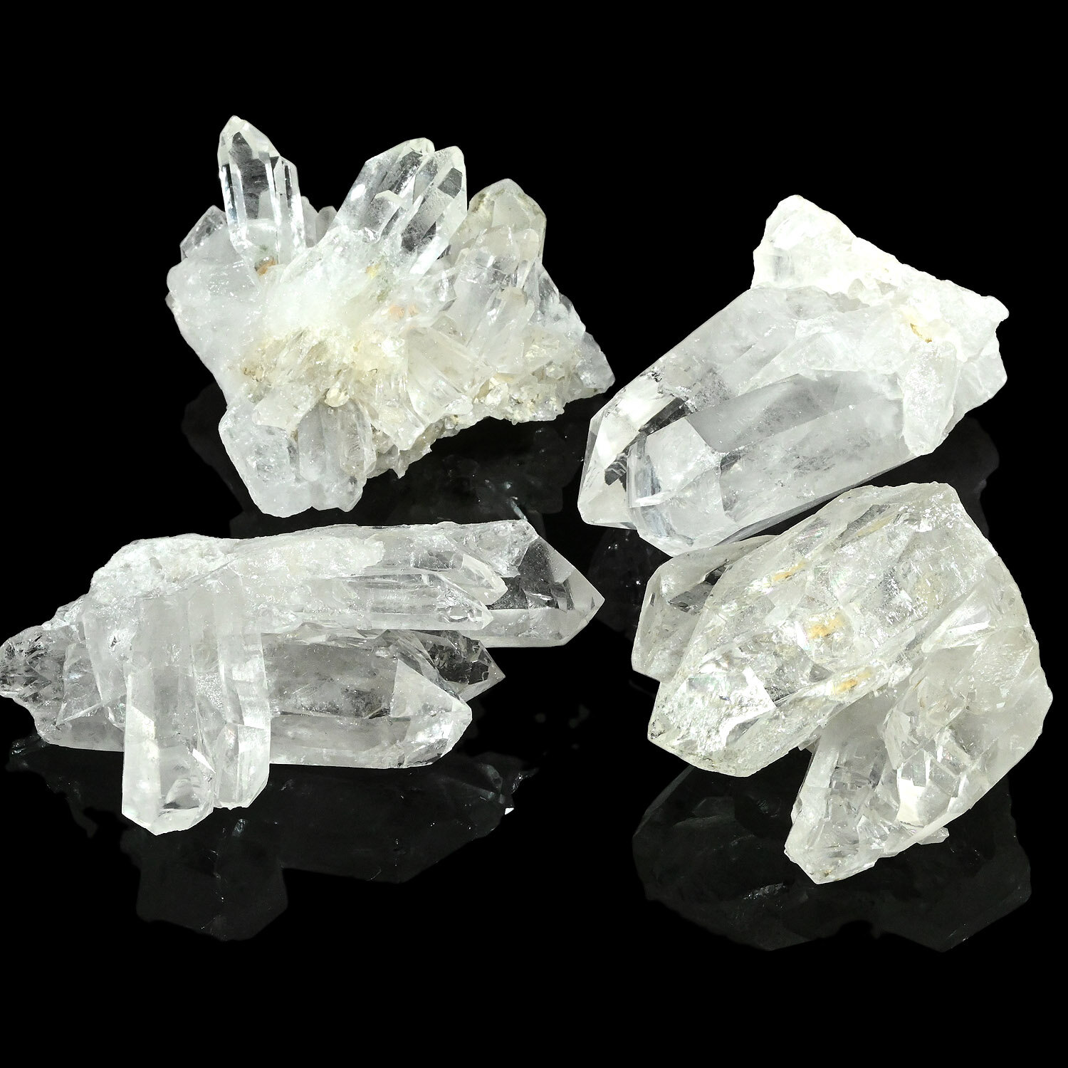 Кристаллы горного хрусталя 82*50*47мм, 180-189г .