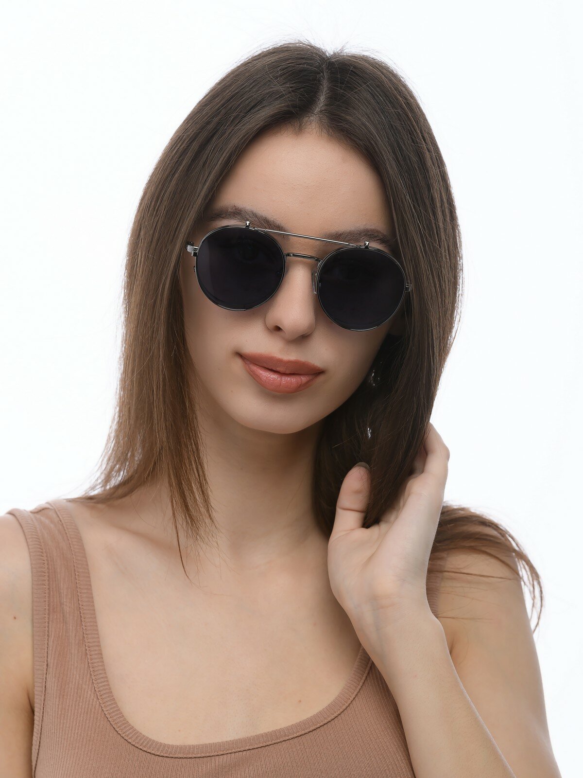 Солнцезащитные очки