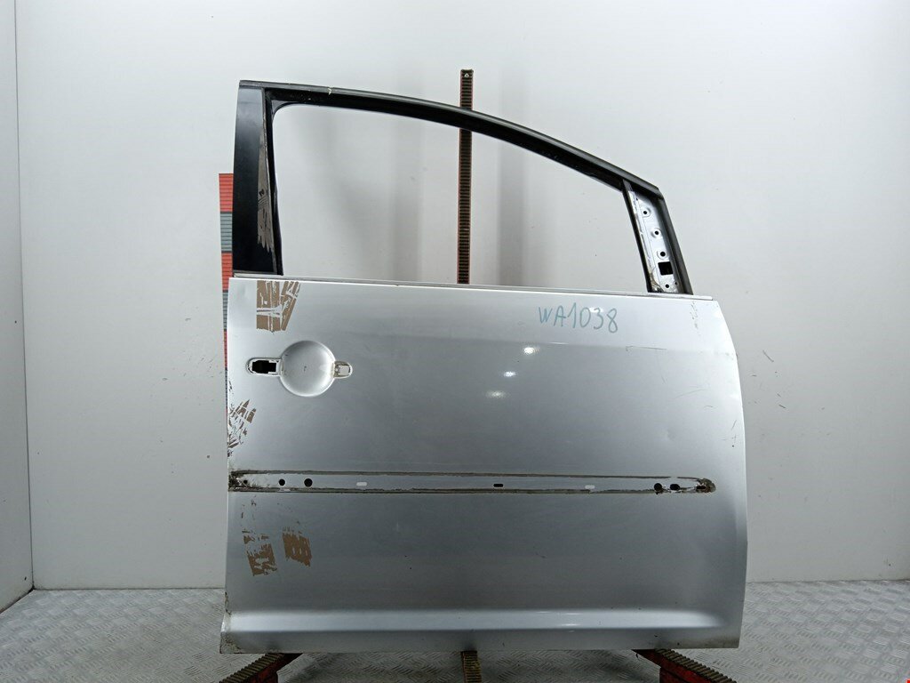 Дверь передняя правая Volkswagen Touran 1 1T0831056AB арт. 2113659