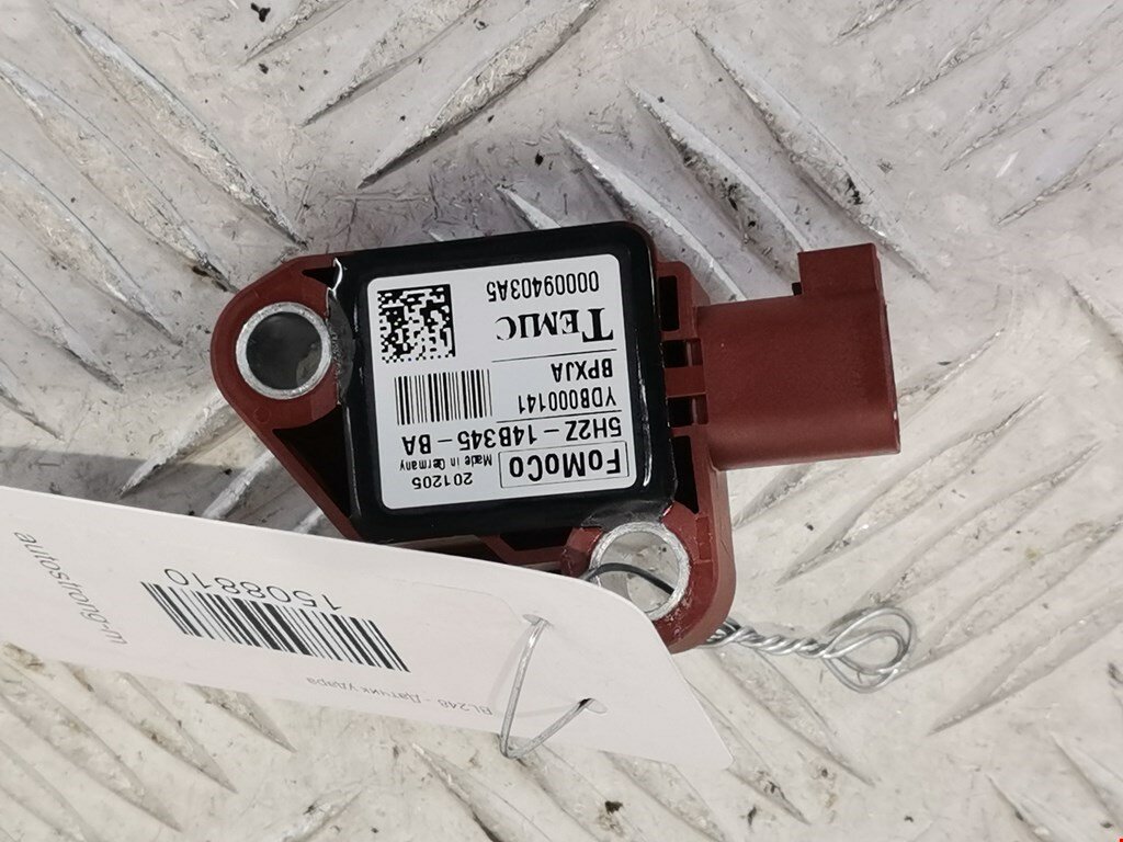 Датчик удара Land Rover Discovery 3 YWJ500380 арт. 1508810