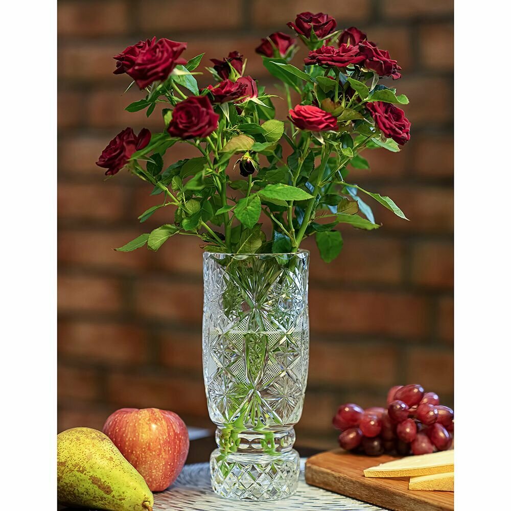 Хрустальная ваза для цветов, для декора интерьера, высота 21 см диаметр 9.3 см. Неман 1000/20, 4305/3