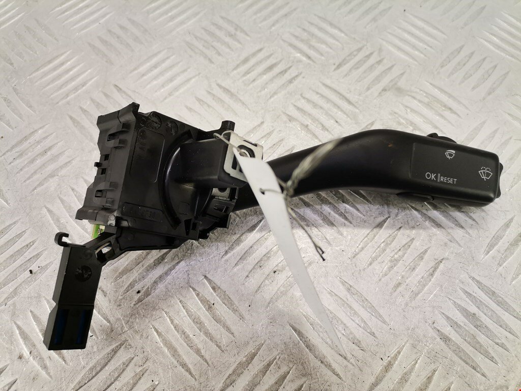 Переключатель дворников (стеклоочистителя) Volkswagen Jetta 5 1K0953519J арт. 1000518