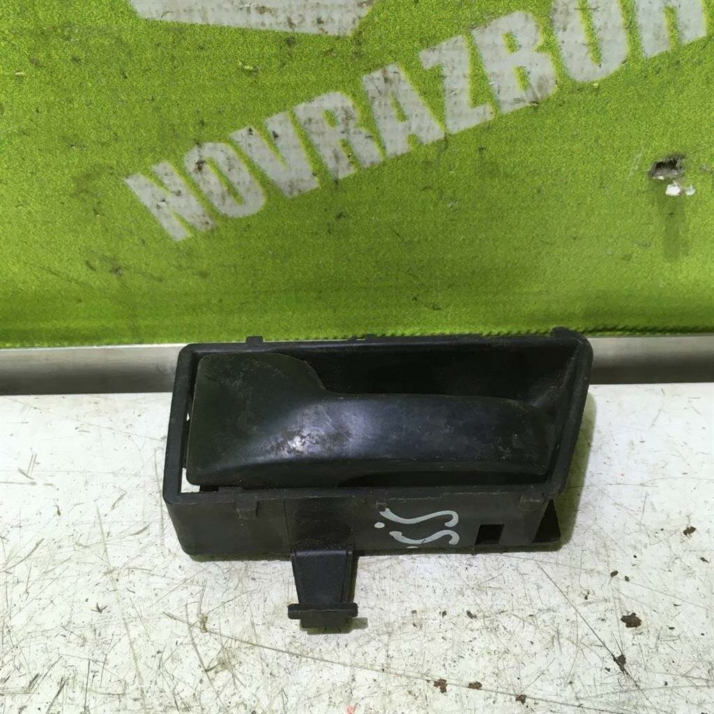 Ручка двери передней внутренняя левая VW Golf 2 Jetta 2 83-92