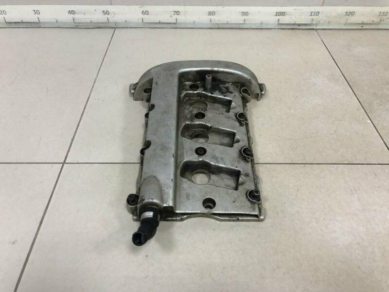 Крышка головки блока клапанная Audi A8 D3, 4E 2002-2010 кат.номер: 06C103472G