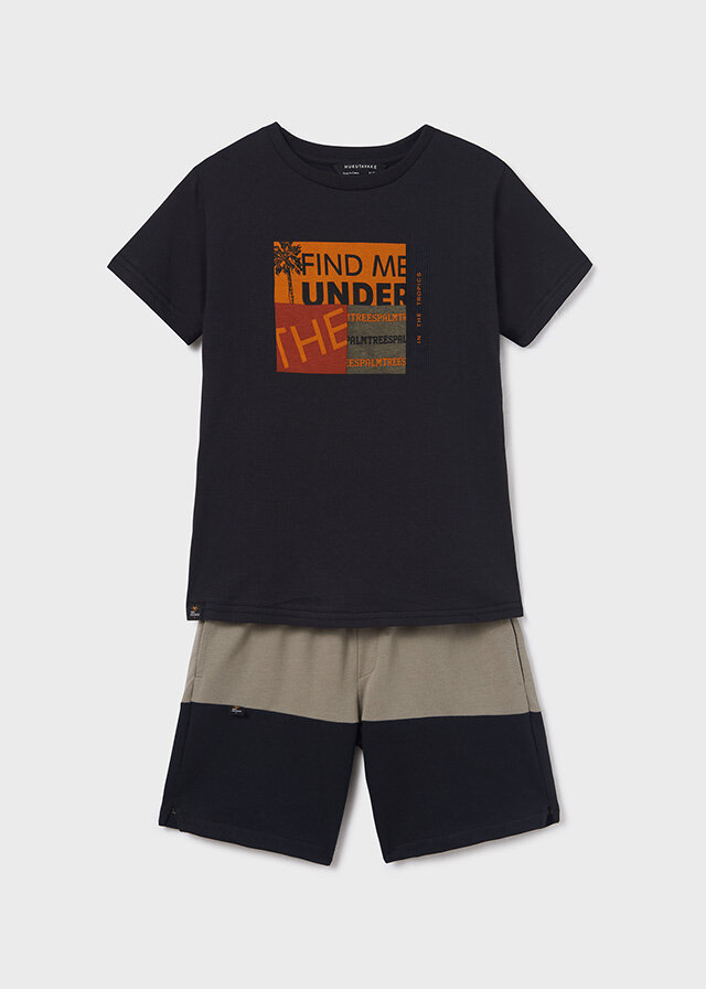 Комплект одежды