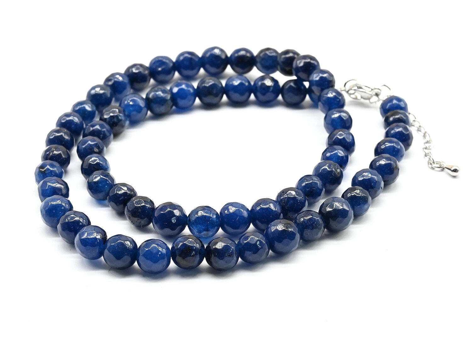 Бусы, кальцит