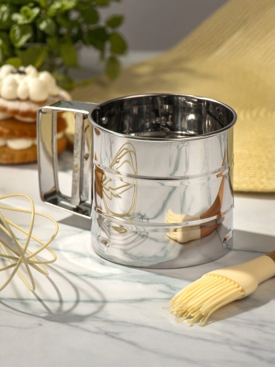 Кружка сито металлическое с ручкой 10х9 см, для просеивания муки, для сыпучих продуктов