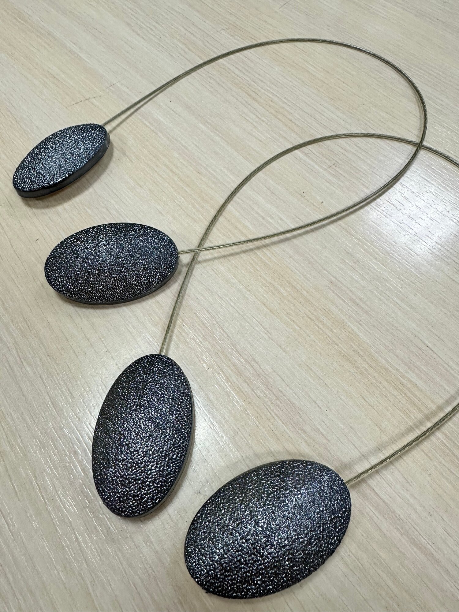 Подхват магнитный для штор овал графит, 1 шт