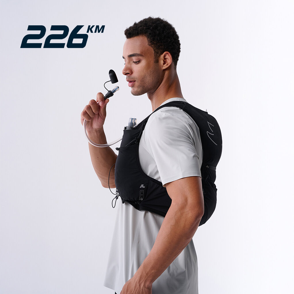 Рюкзак-гидратор для трейл бега на длинные дистанции Nevo Rhino 9271 5 литров + емкость для воды на 1,5 литра Размер L