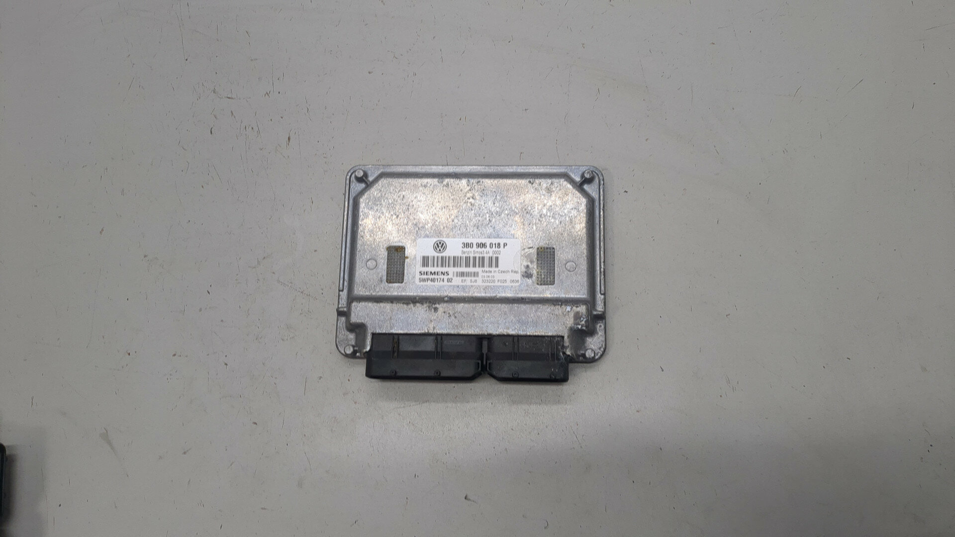 Блок управления двигателем Volkswagen Passat 5 Б/У