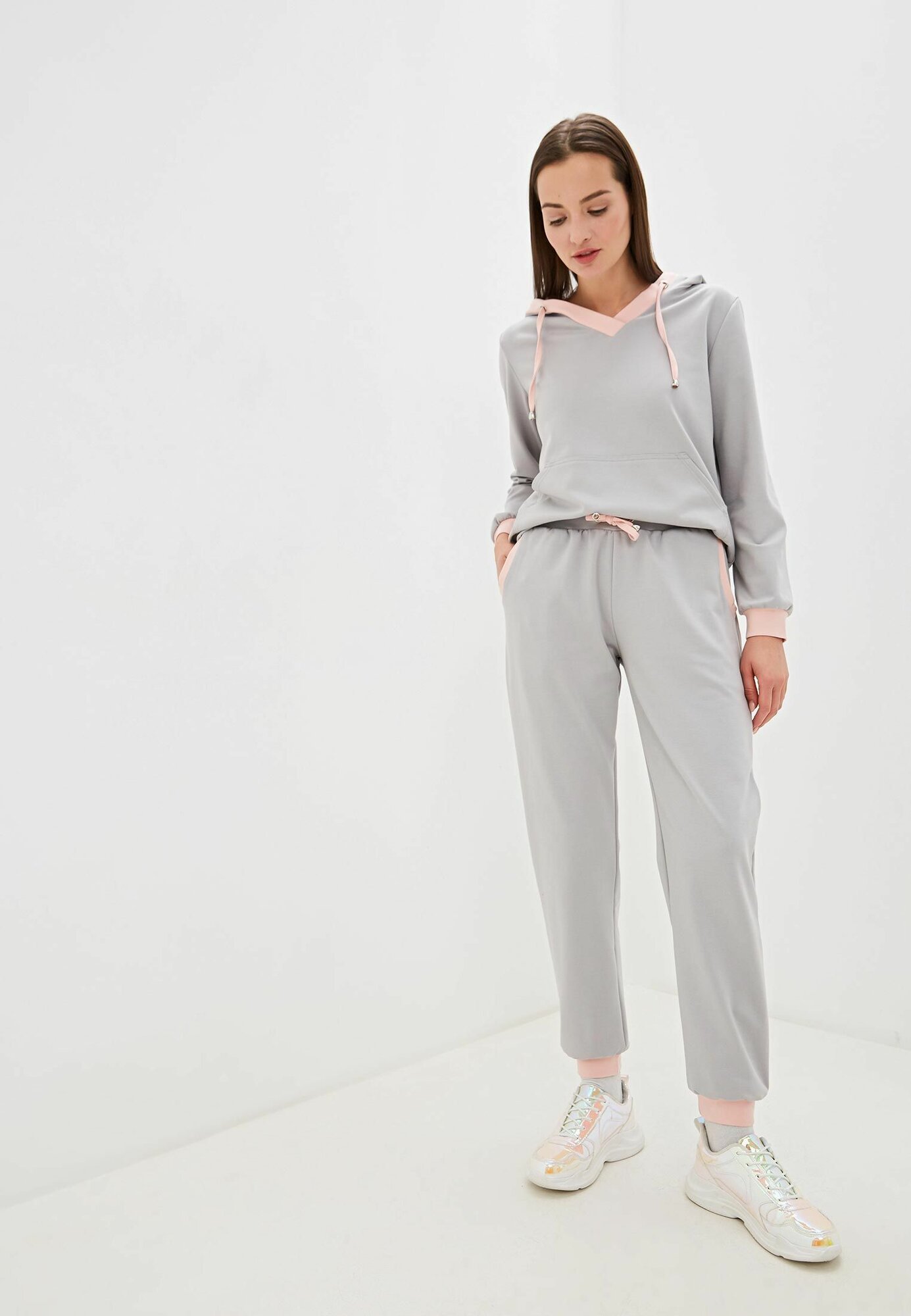 Костюм спортивный