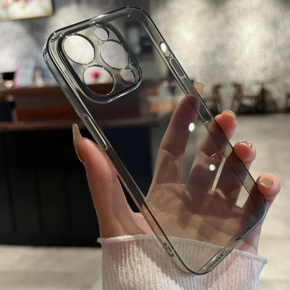 Черный прозрачный чехол для iPhone 12