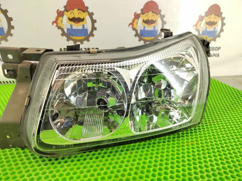 Фара передняя левая Nissan Liberty M12 1998-2001 26060WF126