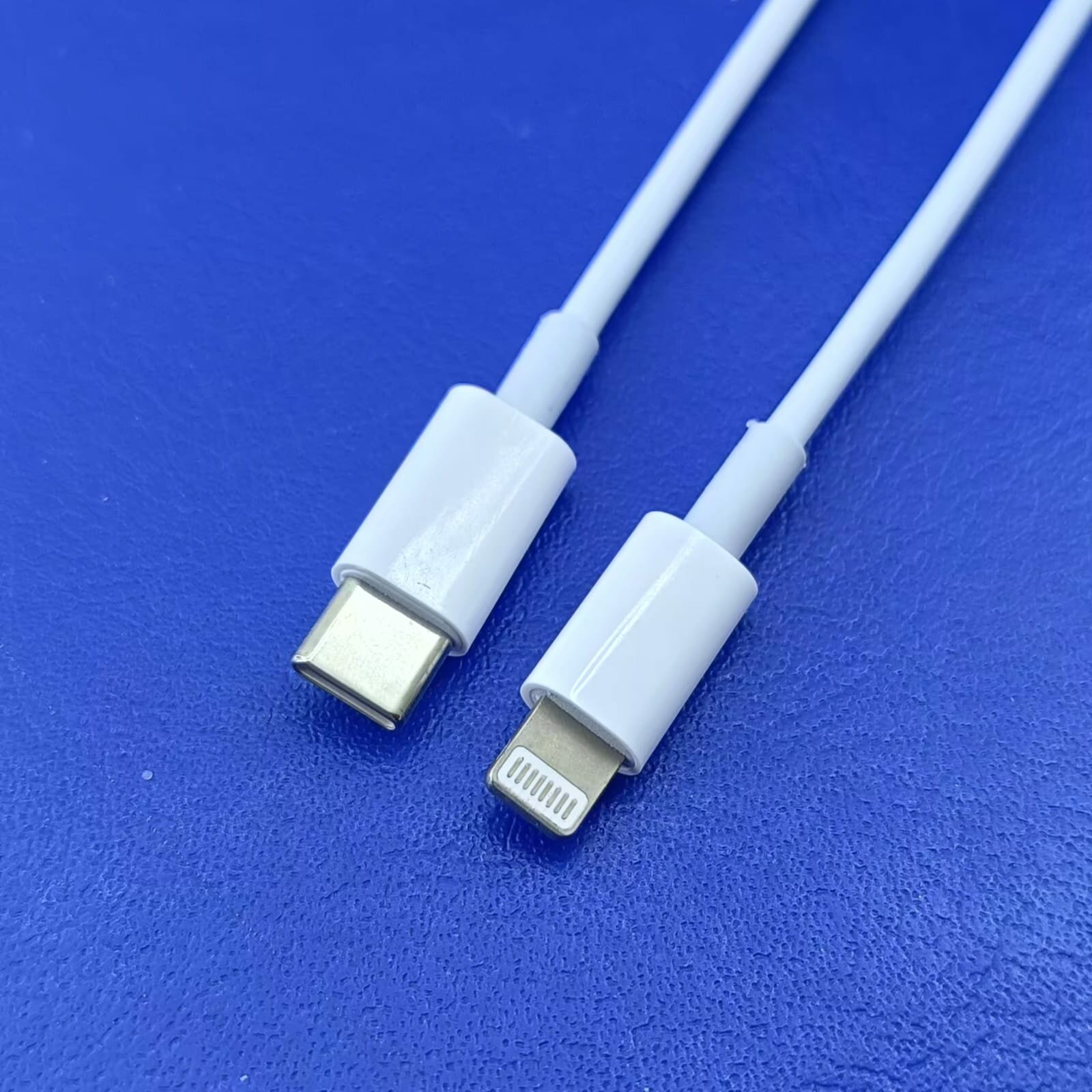 3 штуки Кабель USB Type C в Apple (Iphone, Apad) длина 20cm 6A (арт.79028)