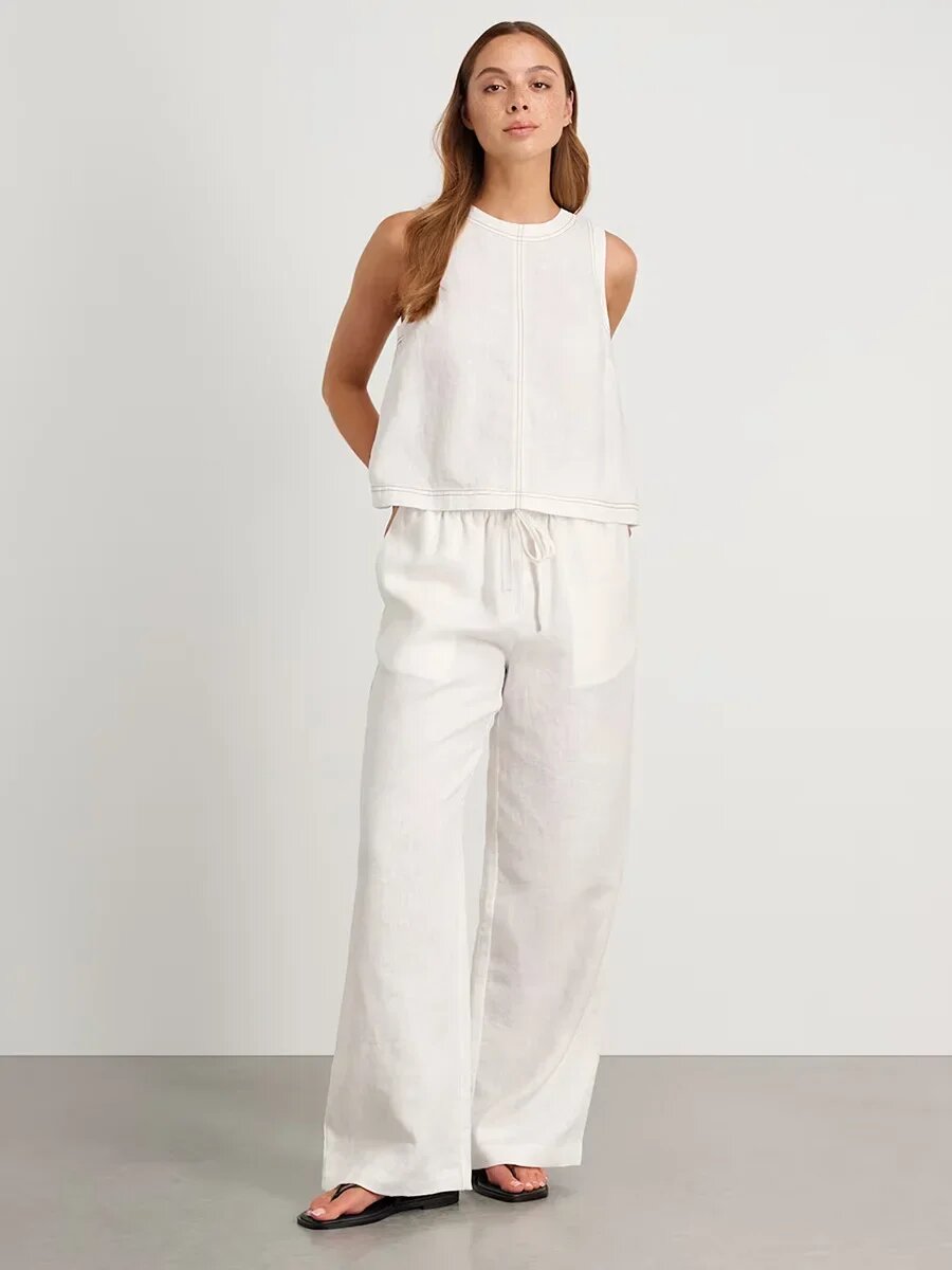 Комплект одежды