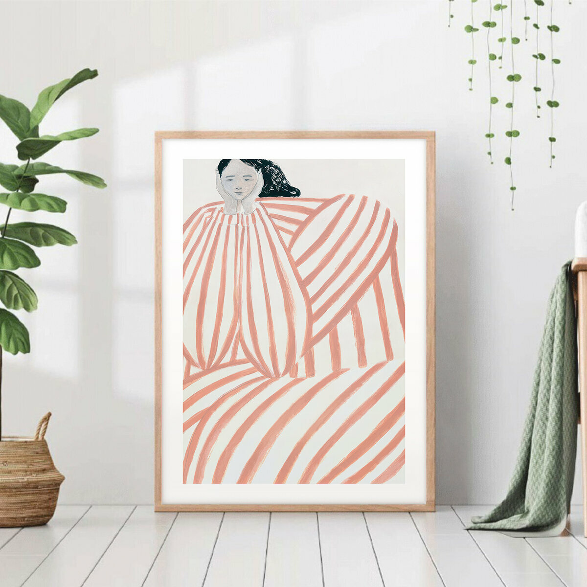 Постер "Девушка в розовой пижаме художница София Линд" 40x50 без рамки для интерьера на стену