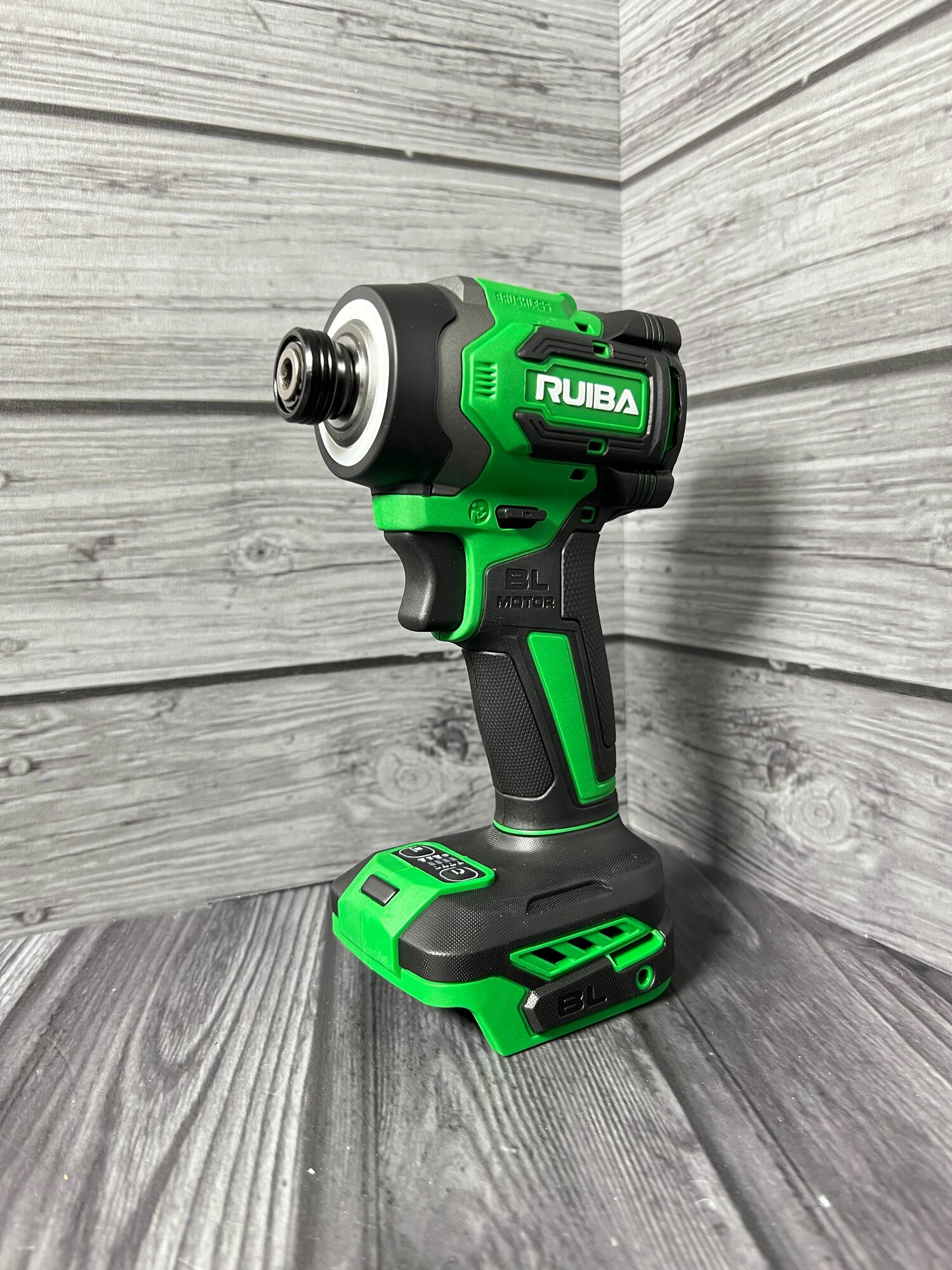 Набор электроинструмента