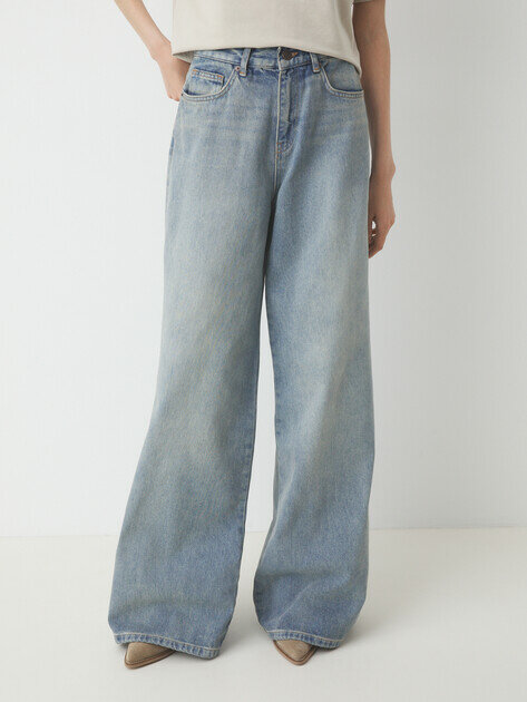 Джинсы широкие 