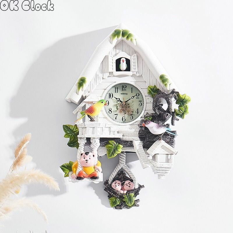 Декоративные настенные часы с кукушкой