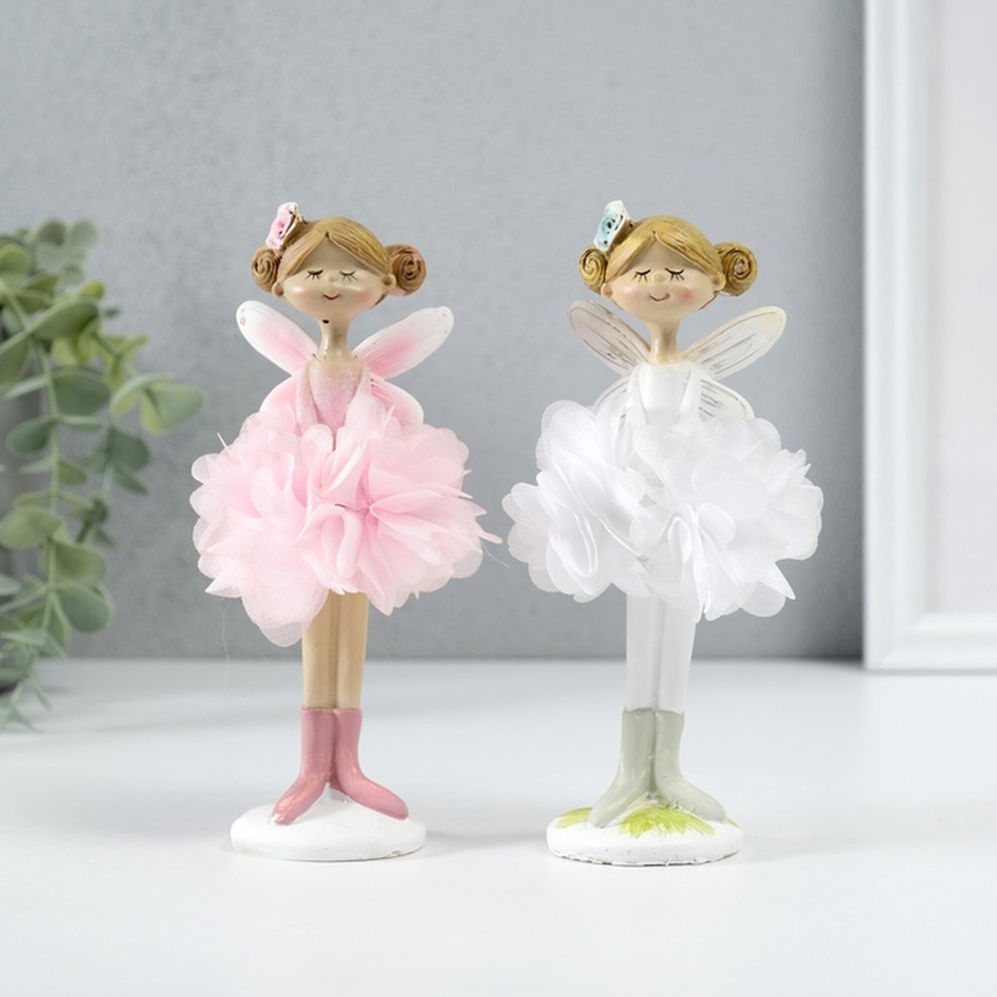 Сувенир полистоун "Девочка фея в платье из цветов" микс 8х6х16 см