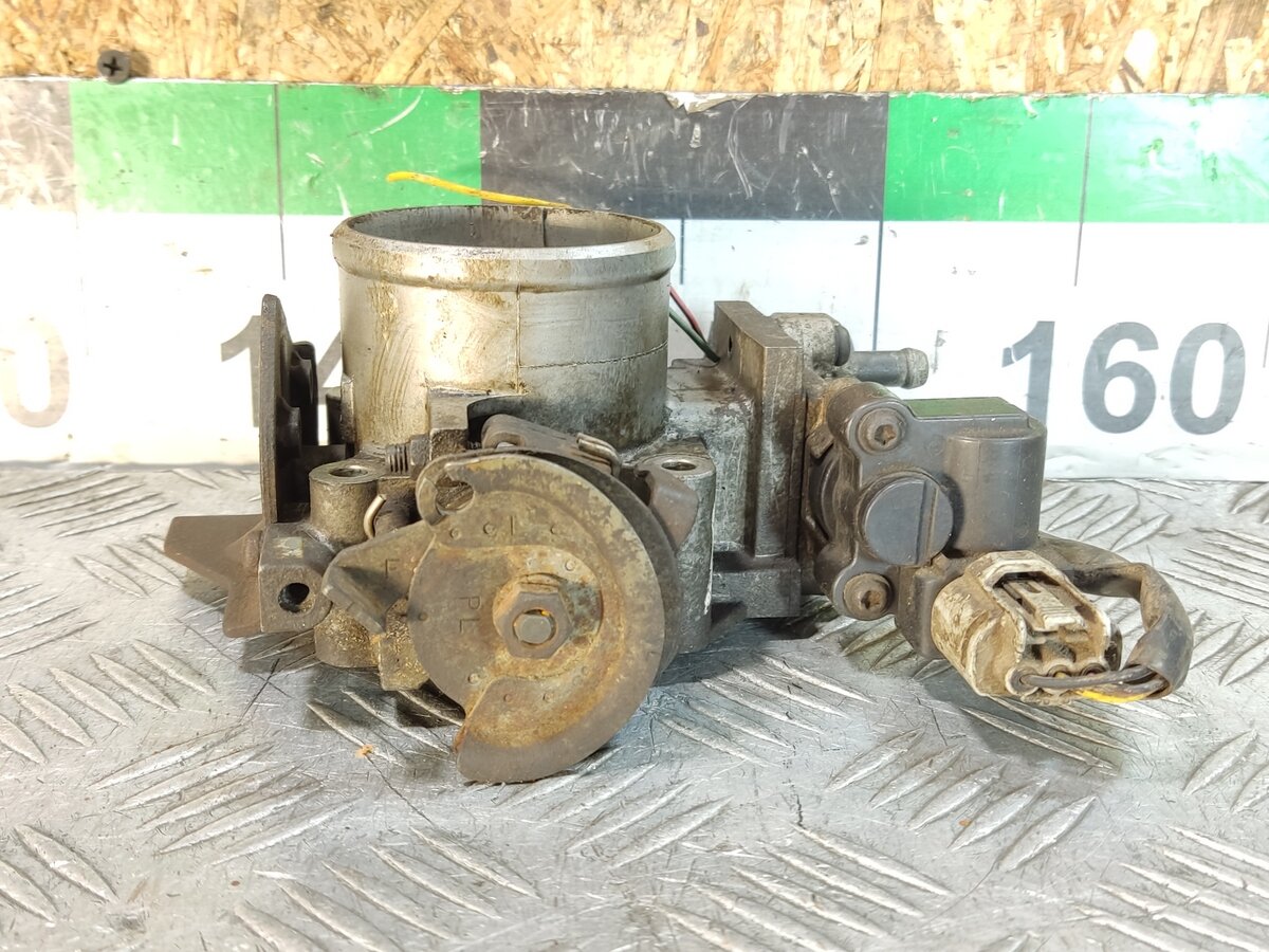 Заслонка дроссельная механическая HONDA Civic 2001-2005 16400PLCJ01