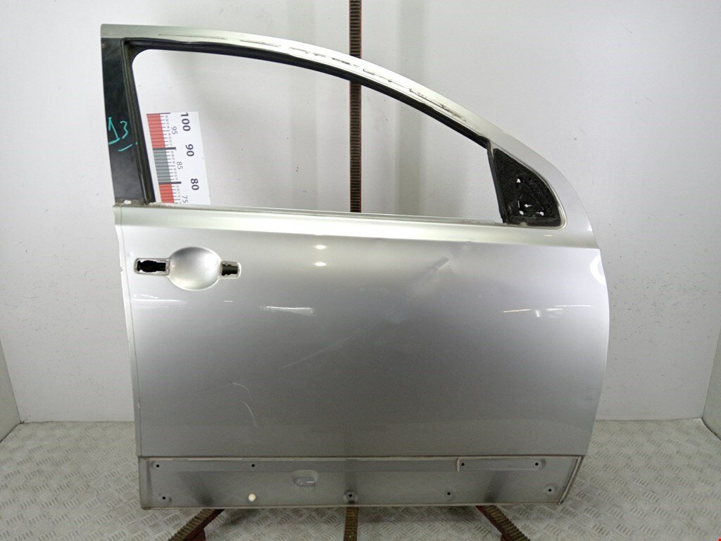 Дверь передняя правая Nissan Qashqai+2 H0100EY1MC арт. 2260324
