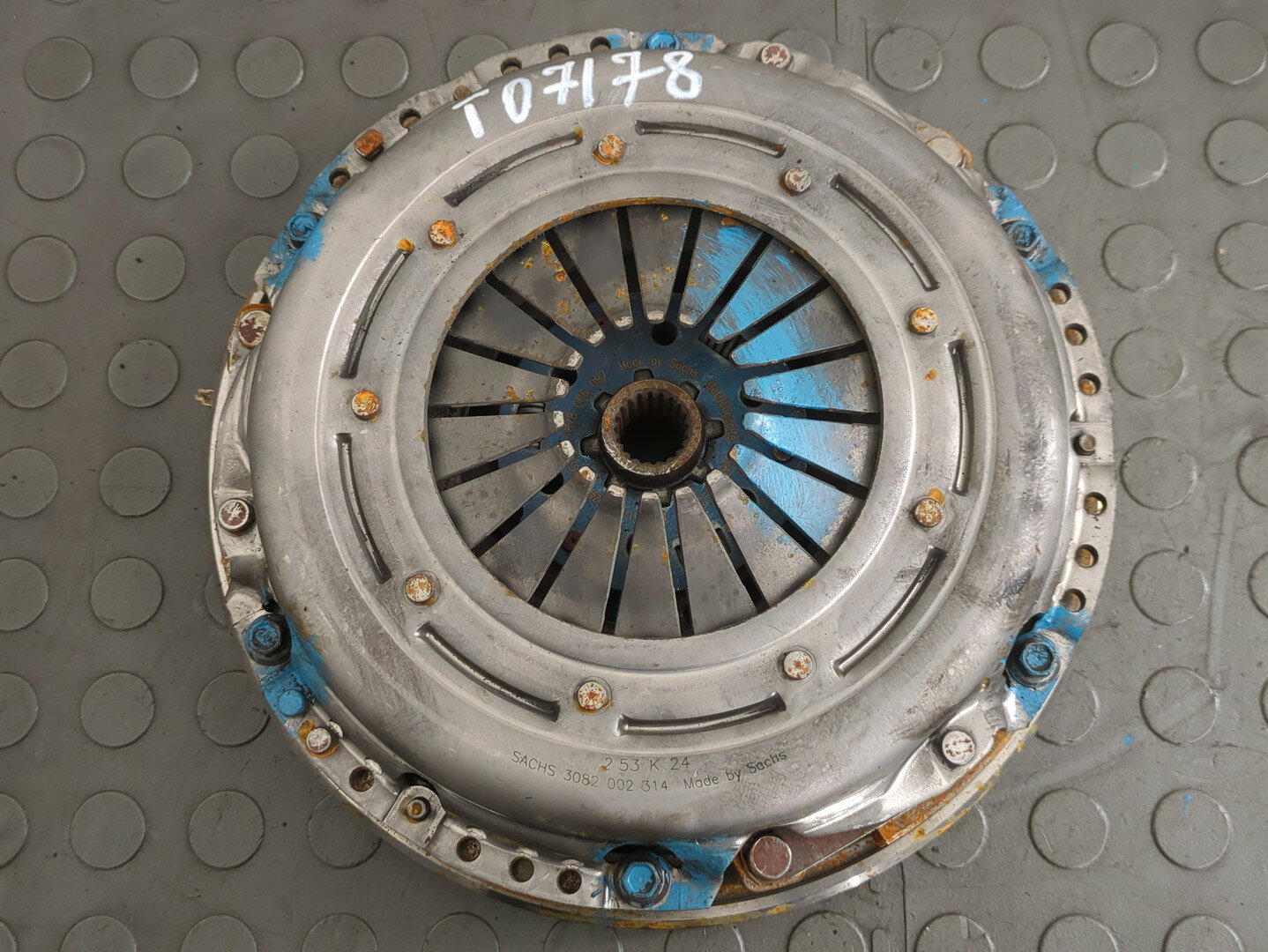 Маховик Ford Focus 3 Б/У