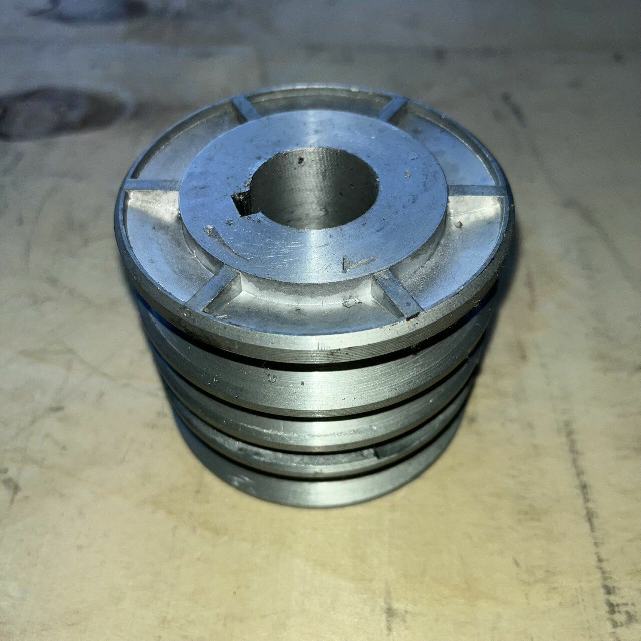 Шкив 3-х руч. 25 мм Каскад, Кадви (7 мм)