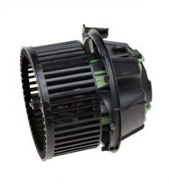 Мотор печки Lada Largus 2012 года выпуска/Renault Logan 2008 года выпуска, Luzar A/C LFH 0991.