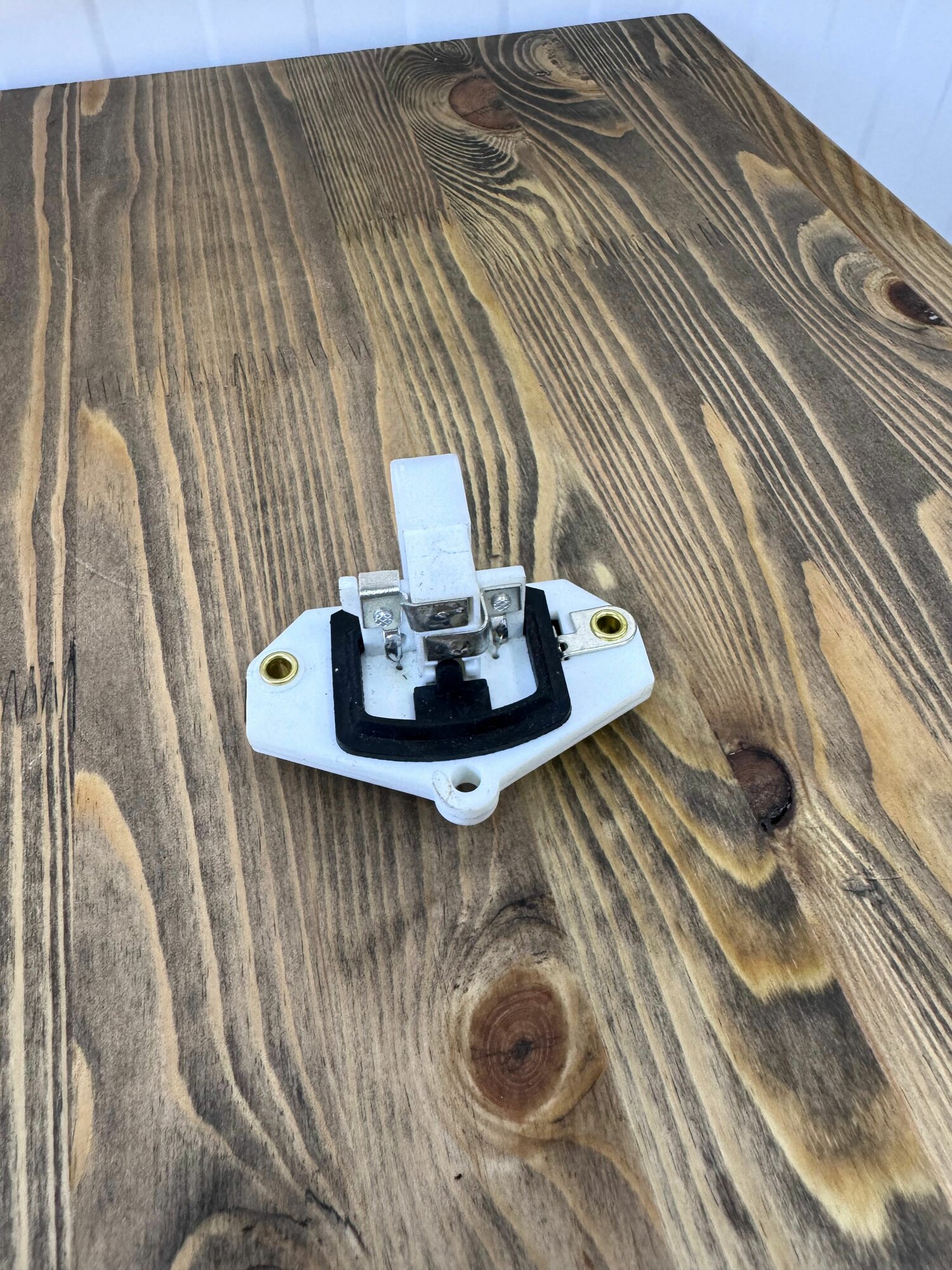 Реле регулятор генератора 24В MIRREIN 45M002