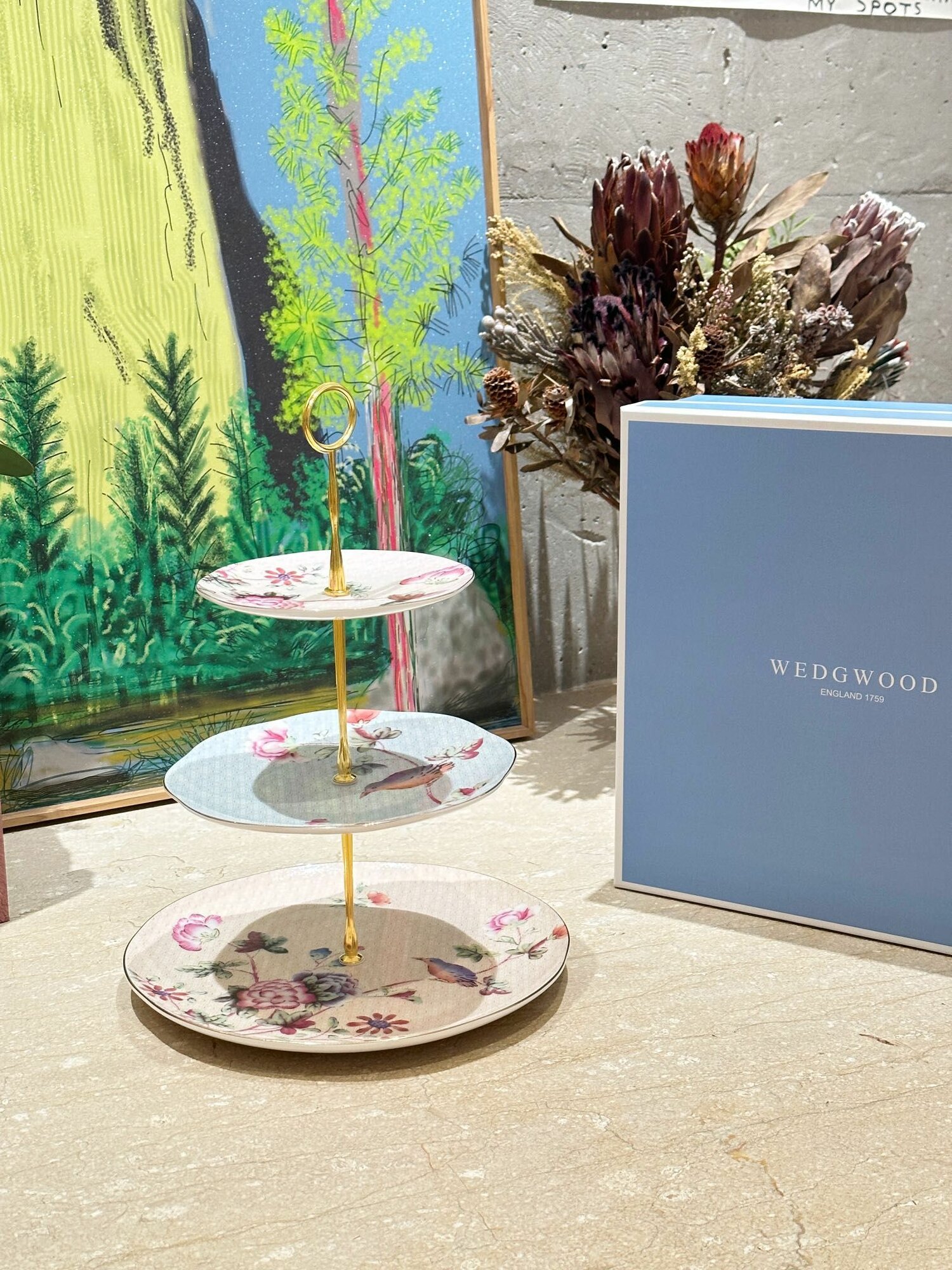Трехслойная тарелка для закусок Wedgwood