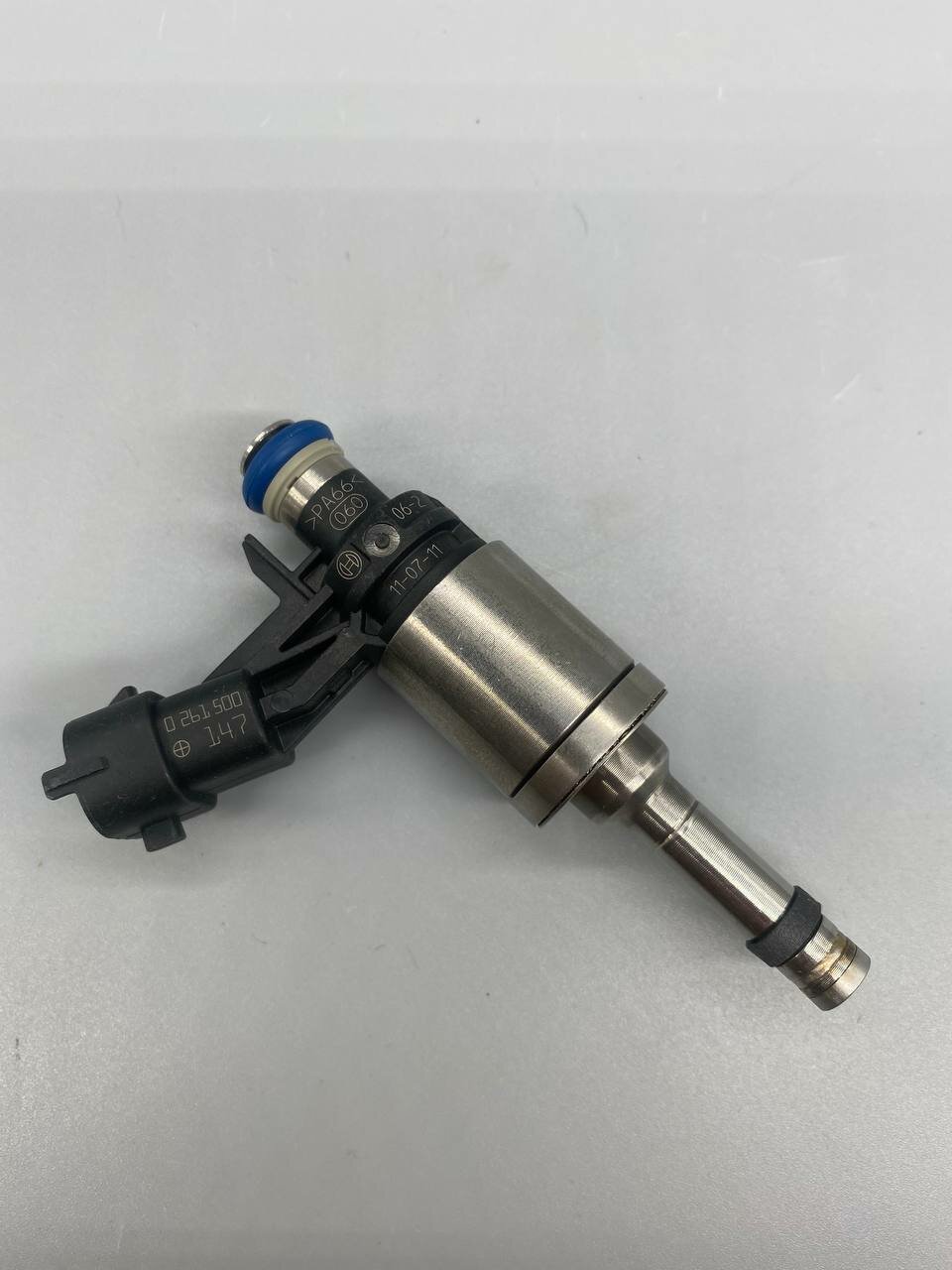 Форсунка LAND ROVER LR024998