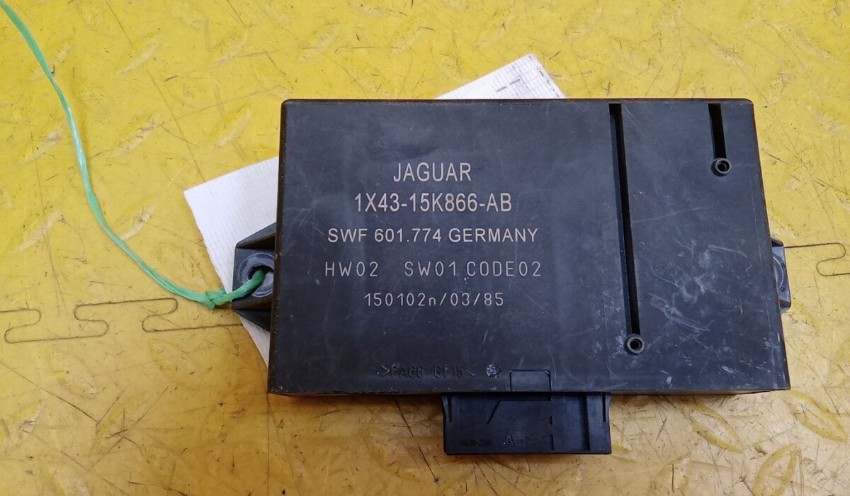 Блок управления парктроником X-TYPE Jaguar 1X4315K866AB