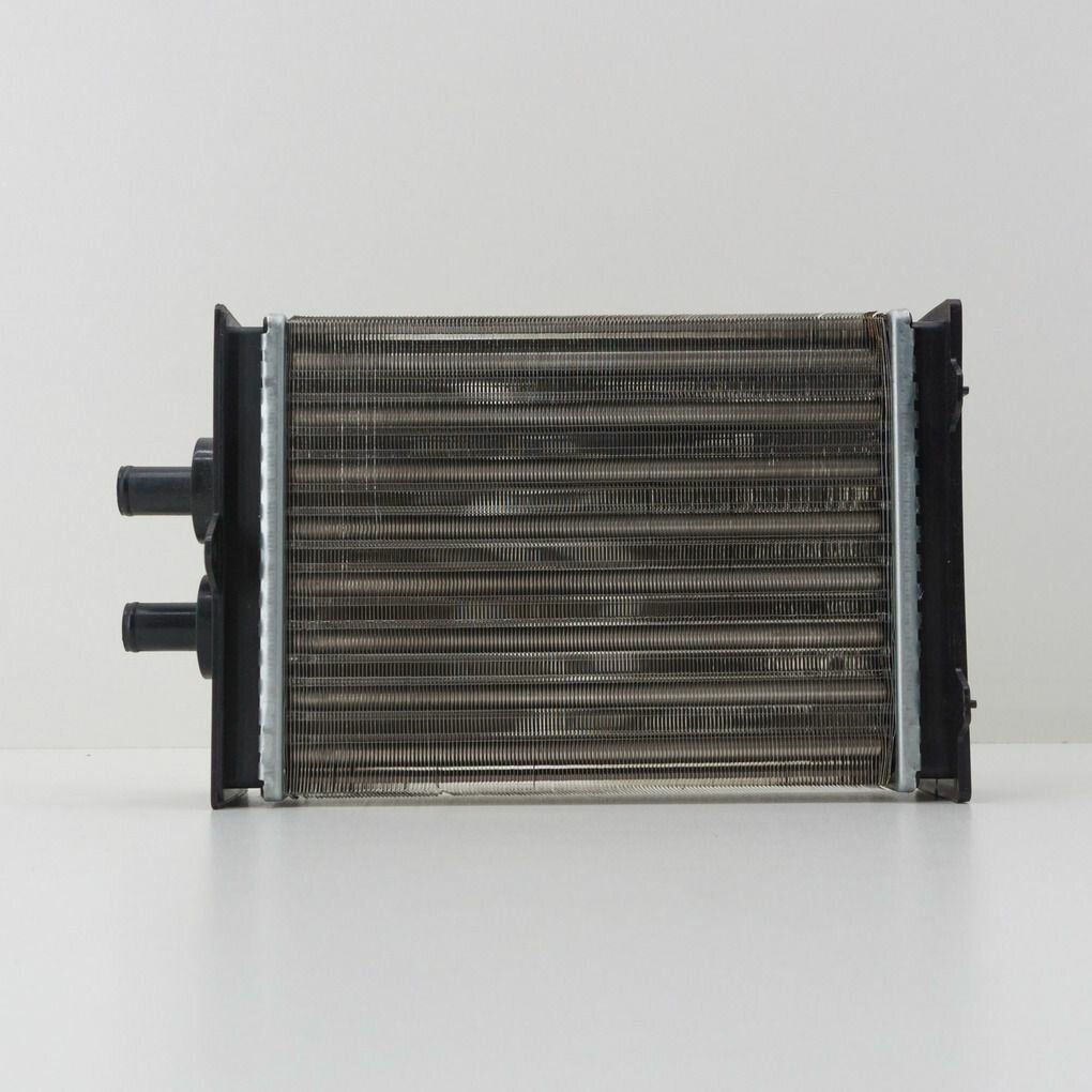 Радиатор печки ISUZU FORWARD/GIGA, 243*163*63, AD RADIATORS (высота рамки 63)