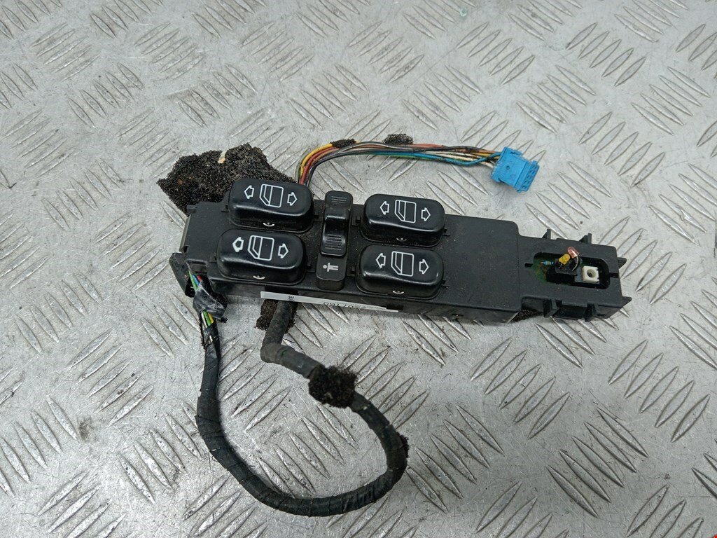 Блок управления стеклоподъемниками Mercedes CL-Class (W215) A2158201910 арт. 2207160