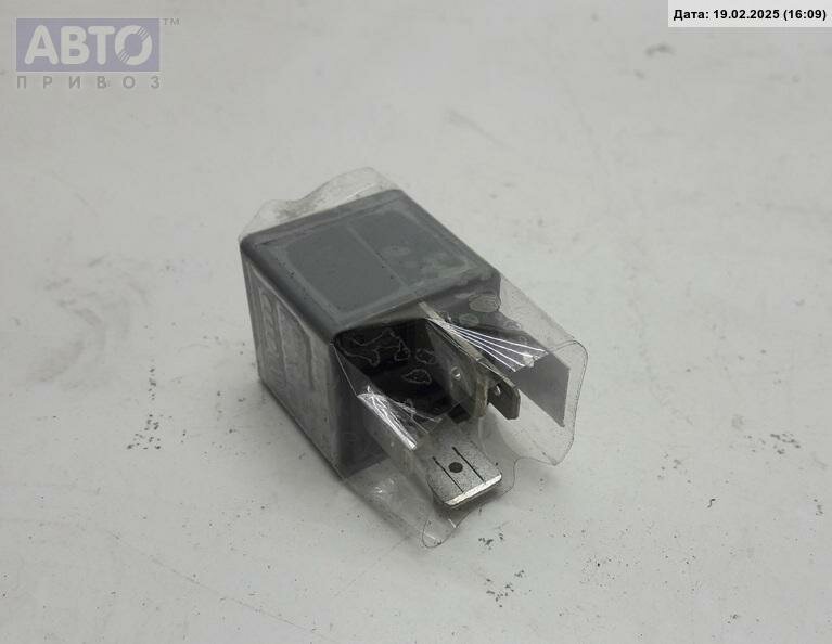 Реле (прочие) Volkswagen Passat B4