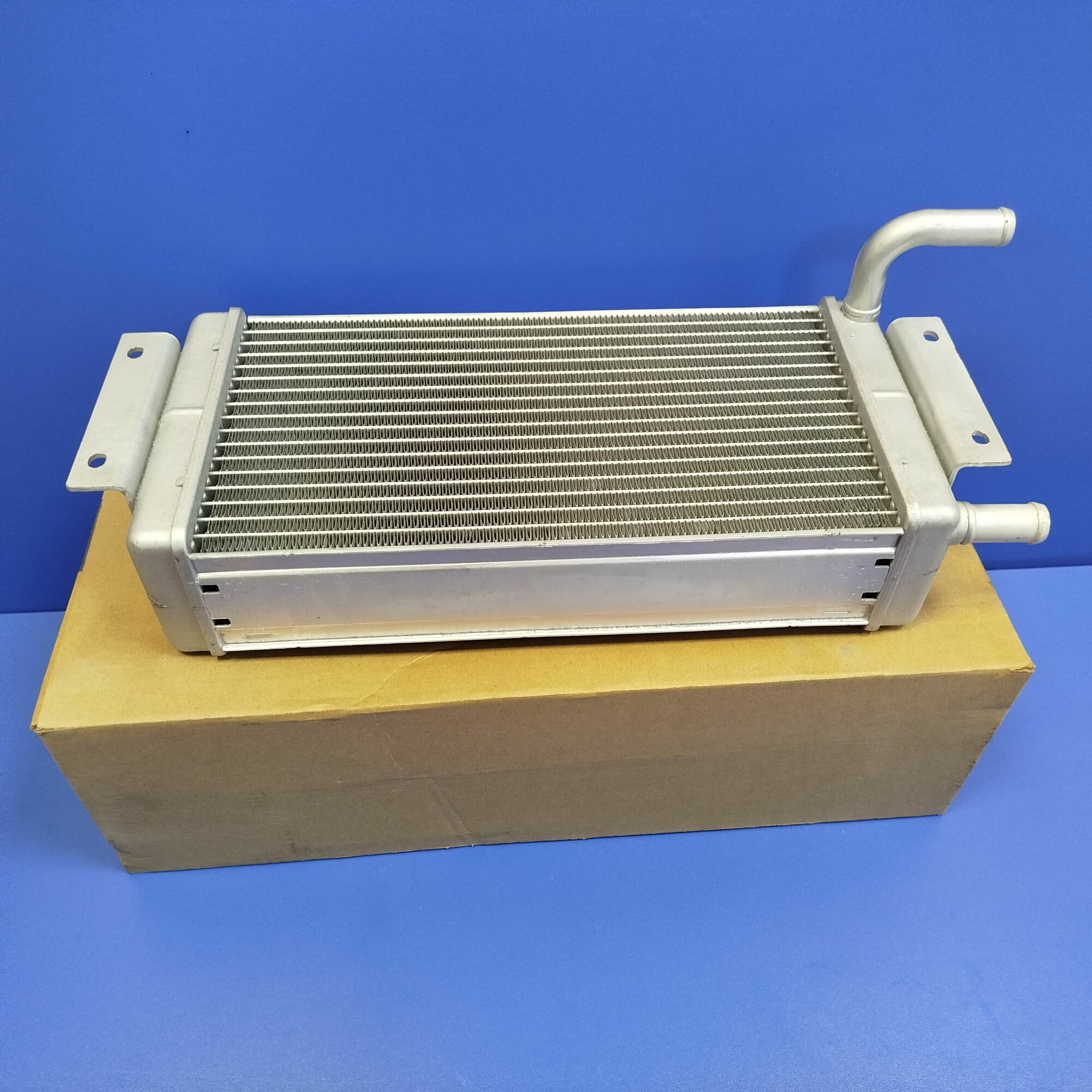 Радиатор отопления "LUZAR" для а/м КамАЗ 5320, 54115, 6520, 65115