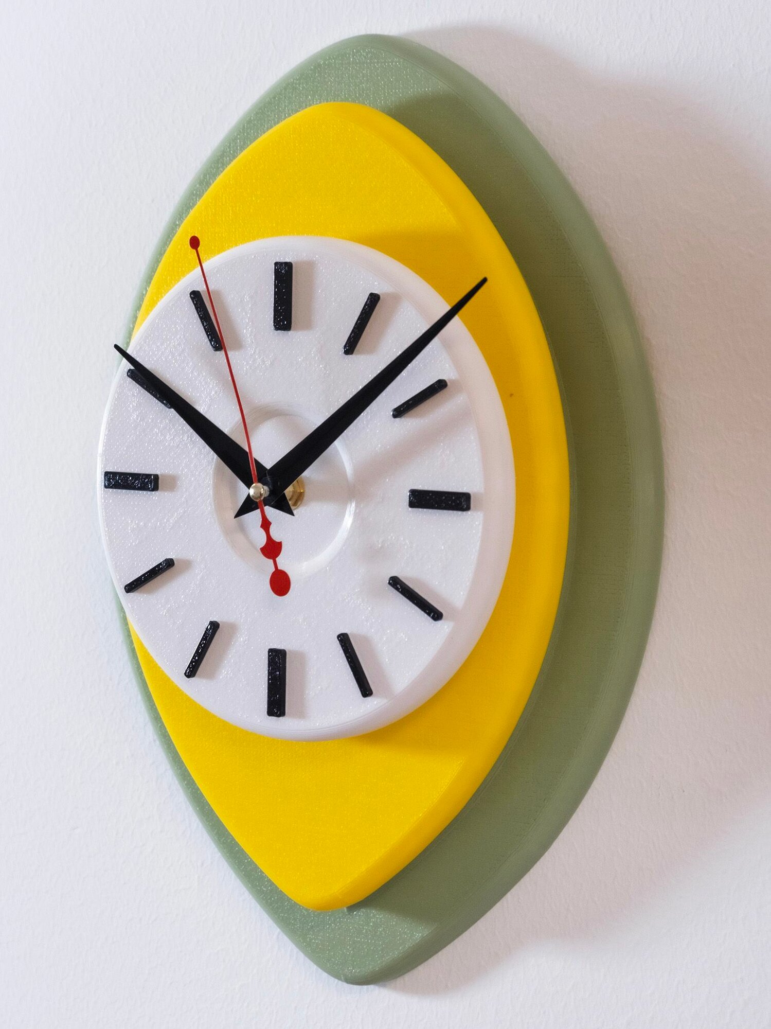 Настенные часы Солнечный Авокадо, дизайнерский декор в стиле mid-century modern и ретро-футуризм, ручная работа